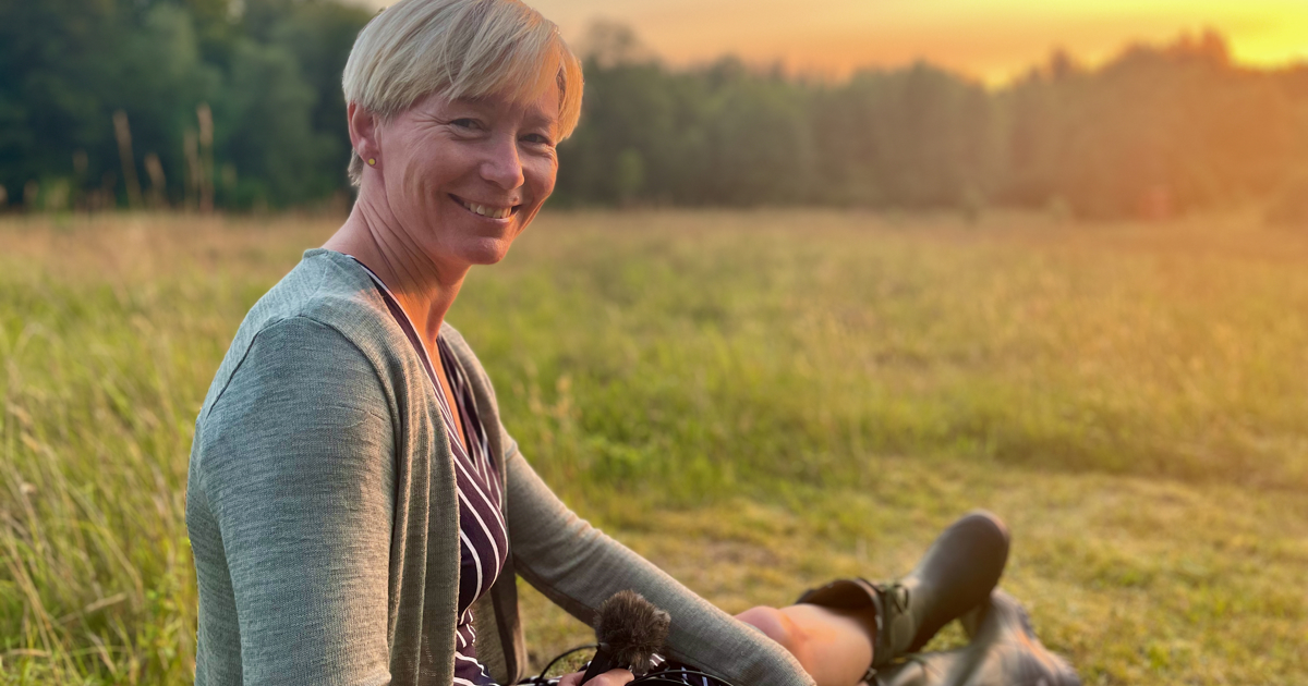 Line genfandt arbejdsglæden med sin egen podcast - Akademikerbladet